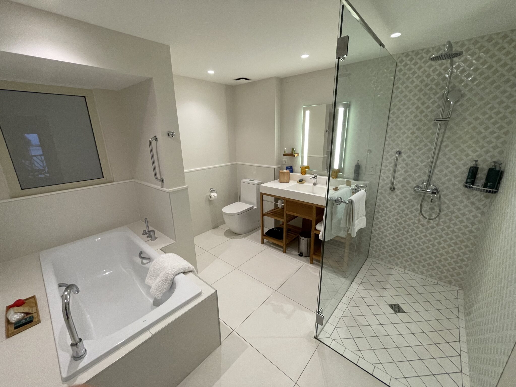 Room Review: Hilton Tahiti King Residence Suite - Nonstop Points