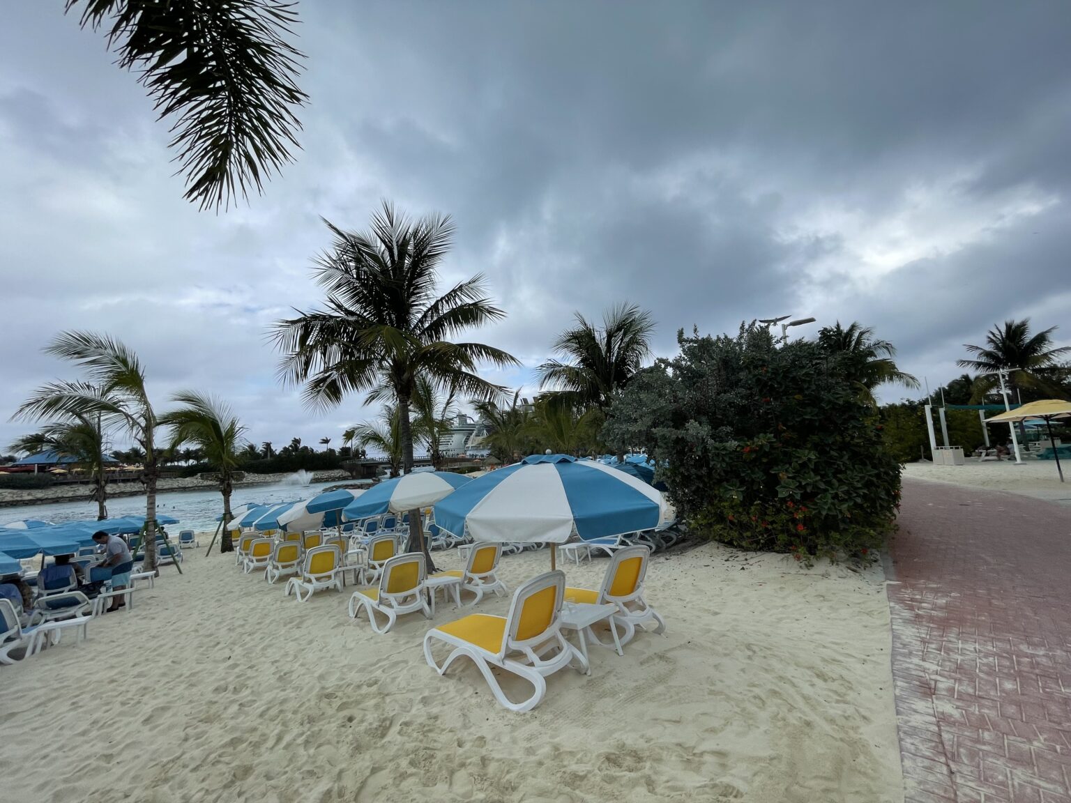 Perfect Day in Coco Cay Review - Nonstop Points