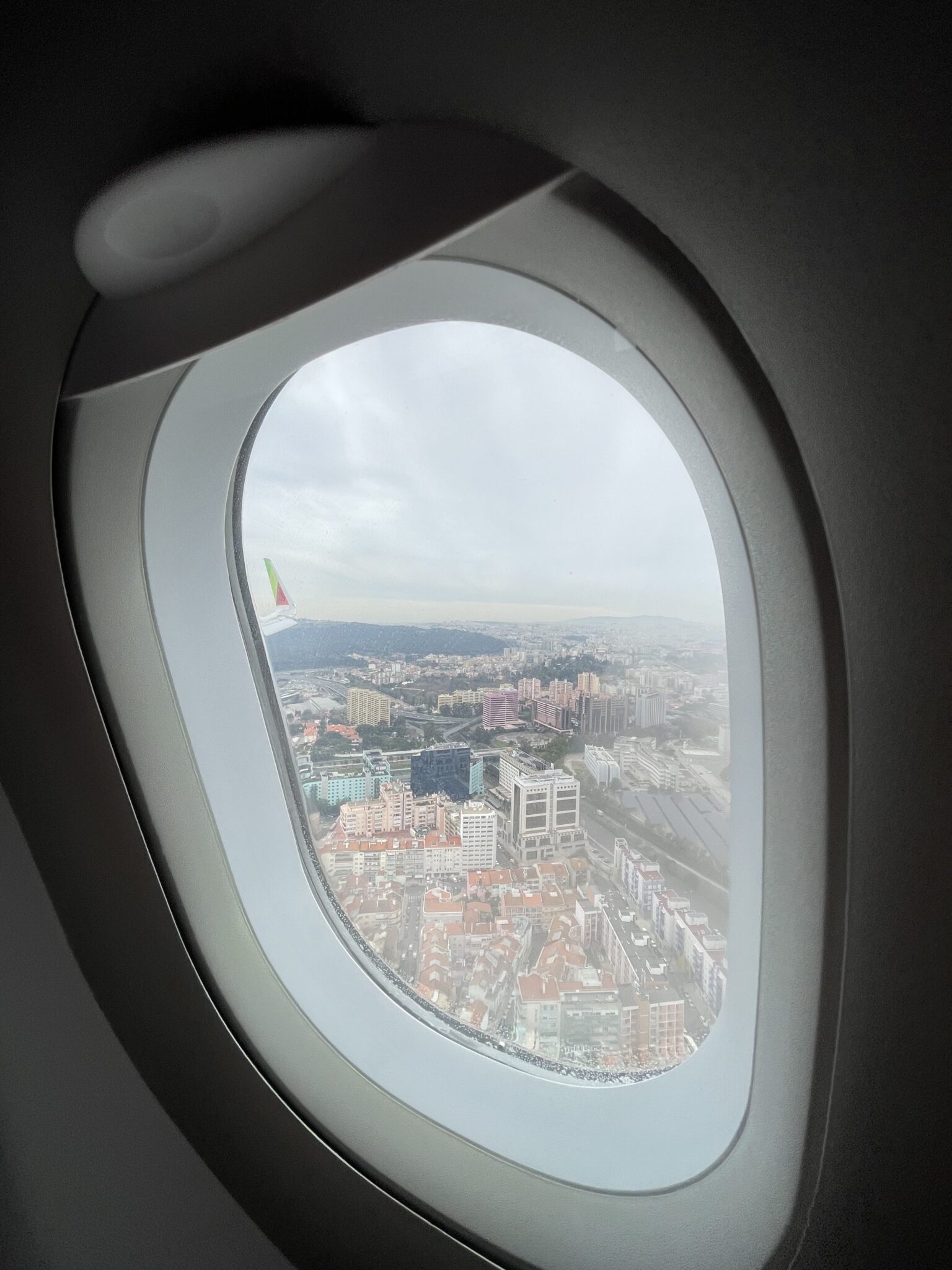 Flight Review: TAP Air Portugal Long Haul Business Class IAD-LIS ...